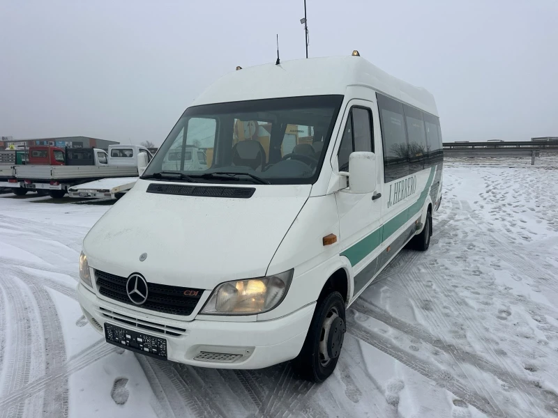 Mercedes-Benz Sprinter 413 в Бусове и автобуси в гр. Хасково ...